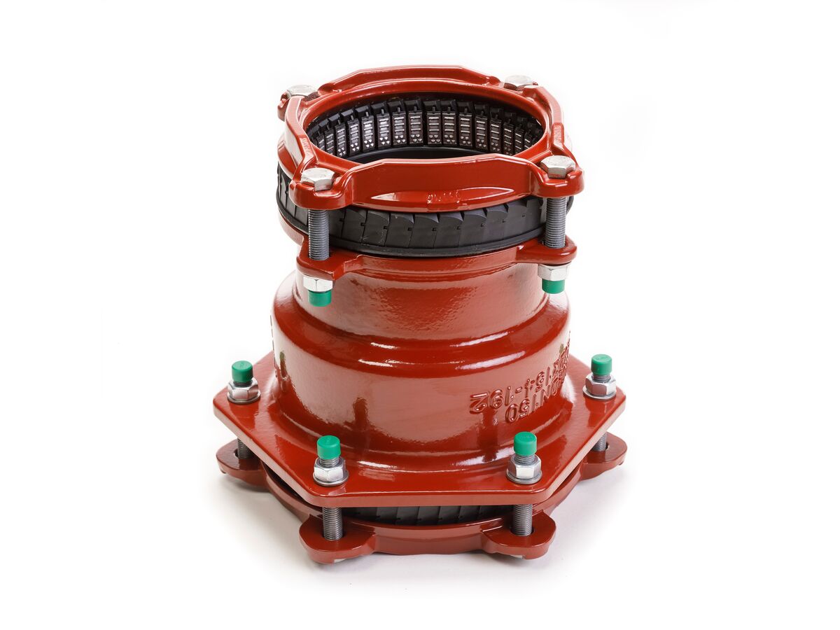 GF Waga MJ3107 EPDM Restraint Step Coupling 84-105mm / 104-132mm from Reece