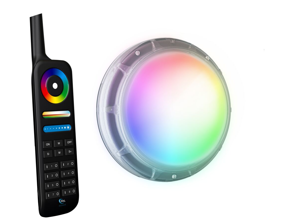 Sonar Retro Pool Light with Remote from Reece