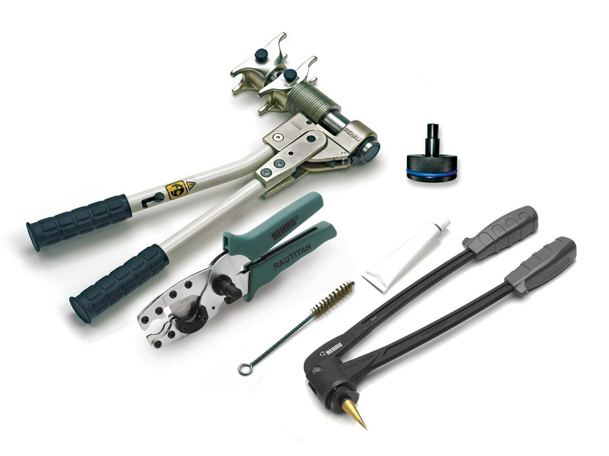 Rehau Rautool M1 with 16-20mm Jaws from Reece