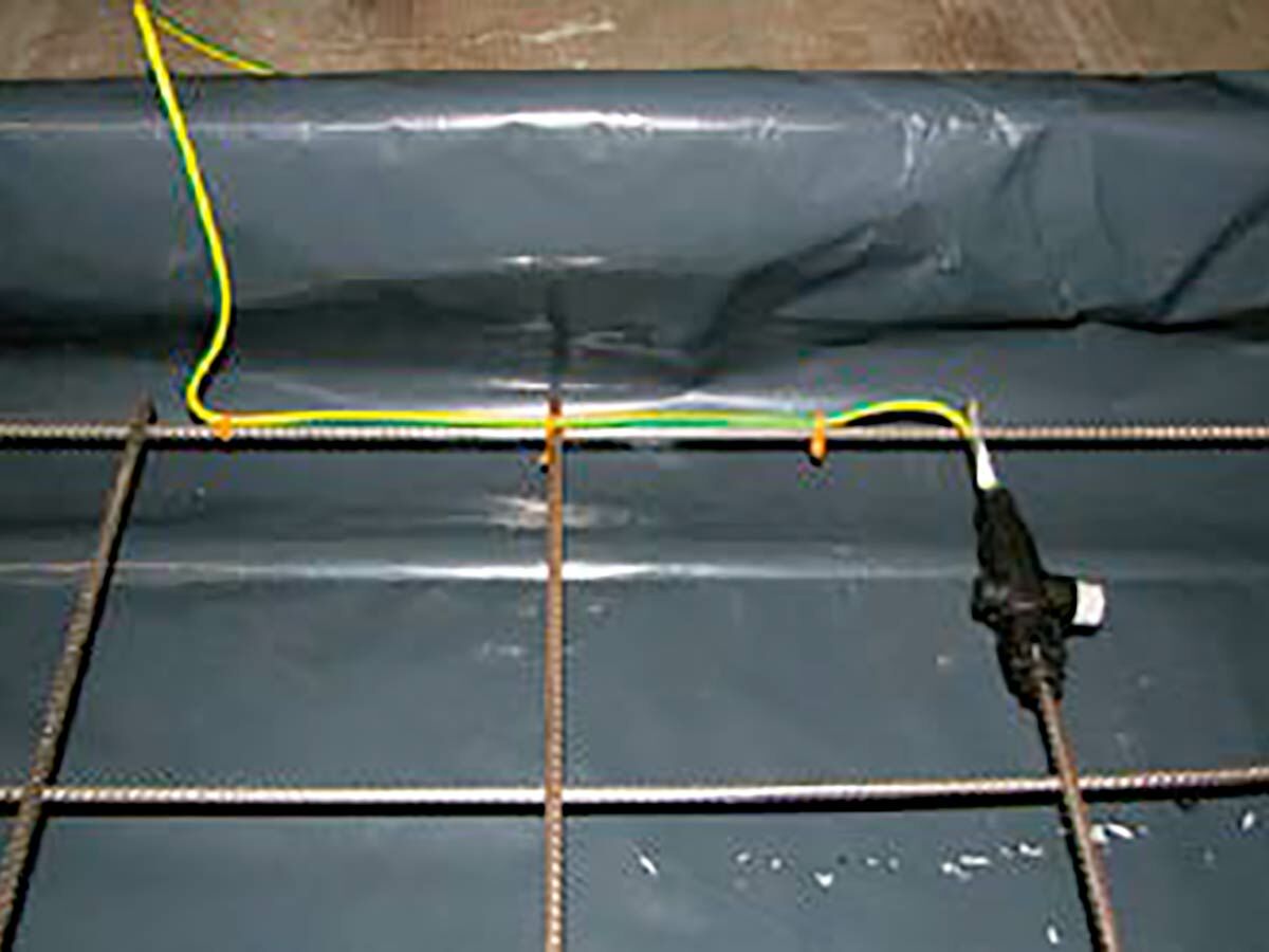 Wetcon Wet Area Connector (Suits Up To 12mm Reo) 2 metre Cable Only from Reece