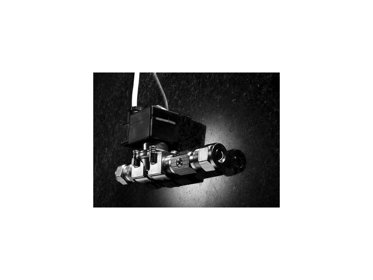 Zip Latching Valve Kit Watersaver 90281 from Reece