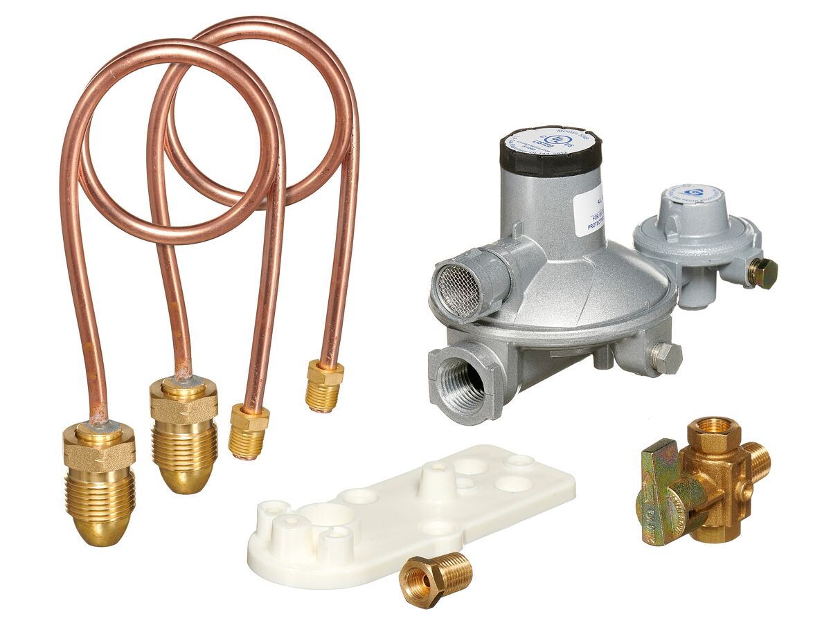 Cavagna Manual Dual Stage Regulator with Pigtails 500MJ from Reece