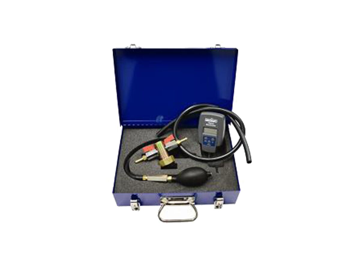 Plumtest Digital Manometer Kit from Reece