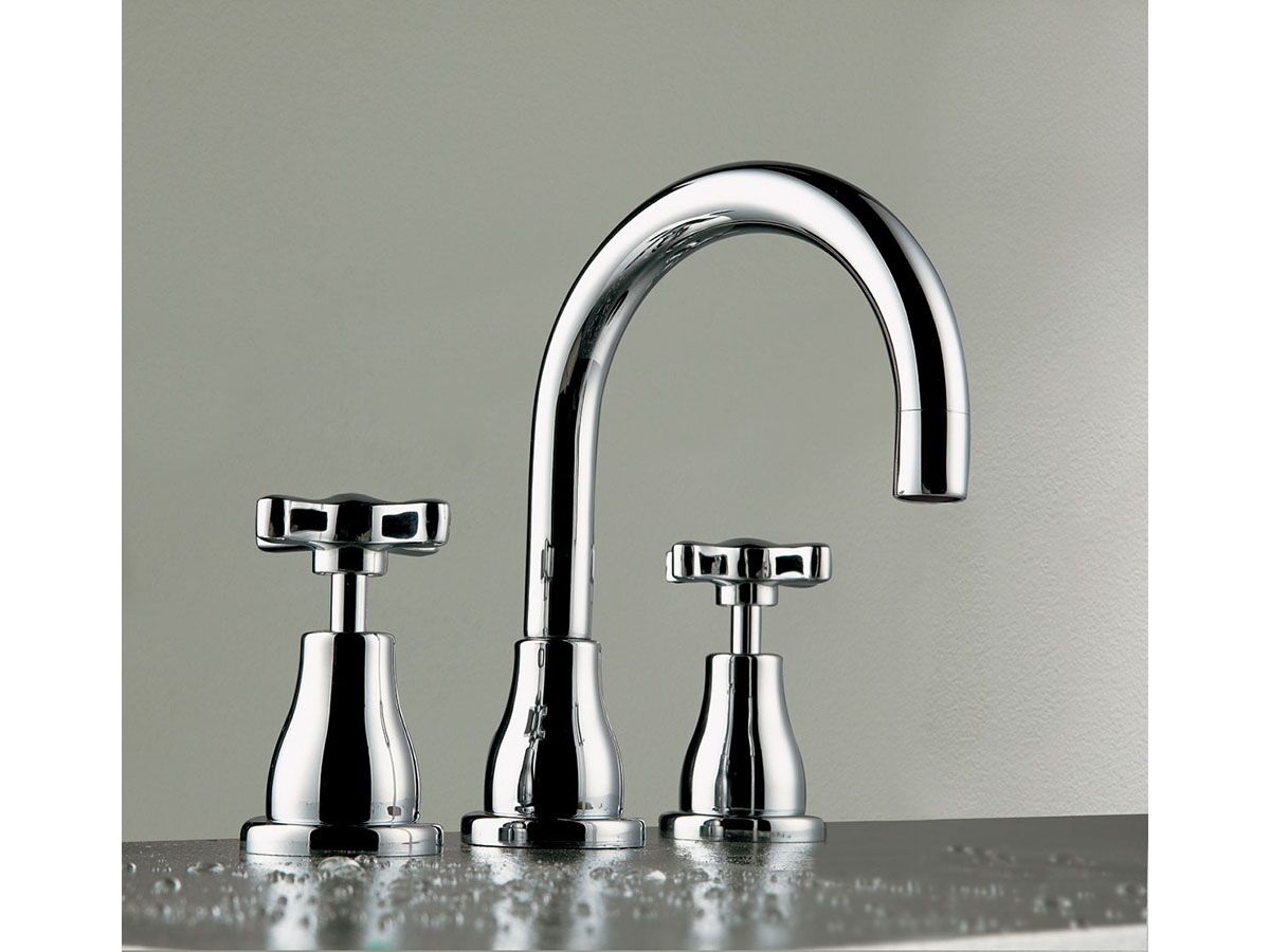 Aquatica Long Eccentrics 15mm +/- 115mm from Reece