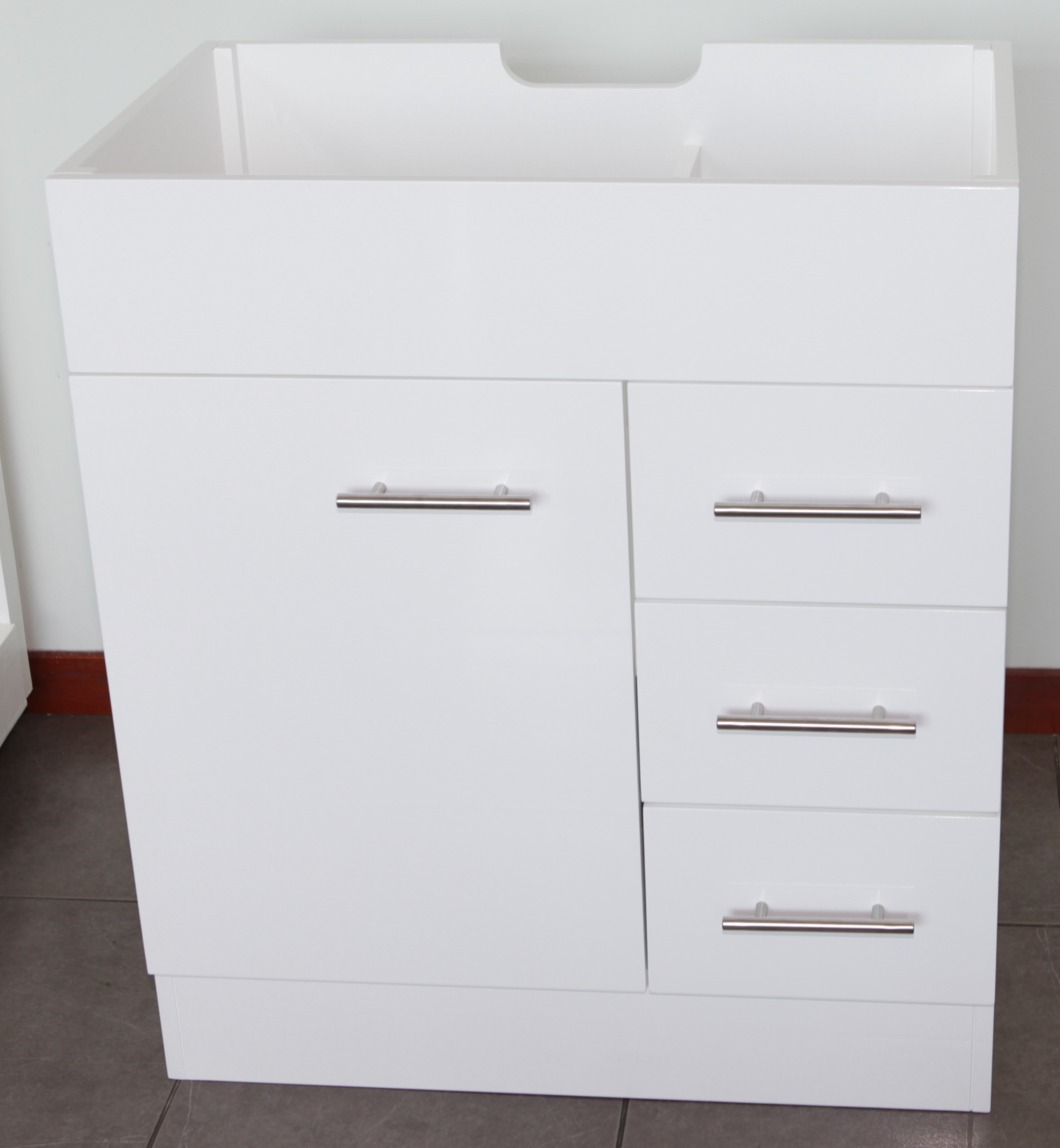 Posh Bristol MK2 Cabinet & Kick Only with 1 Door and 3 Right Hand ...